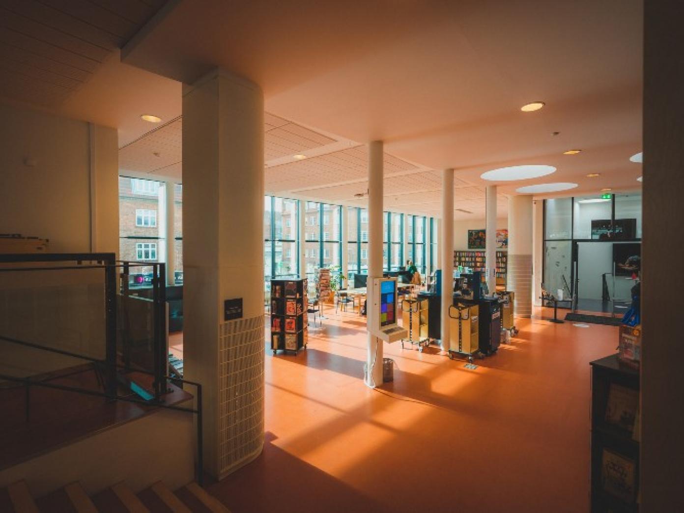 Åbningstider og kontakt - Kulturstationen Vanløse | Kultur og Fritid V